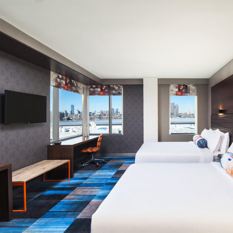 High-Tech Hotel Features & Services | Aloft Hotels